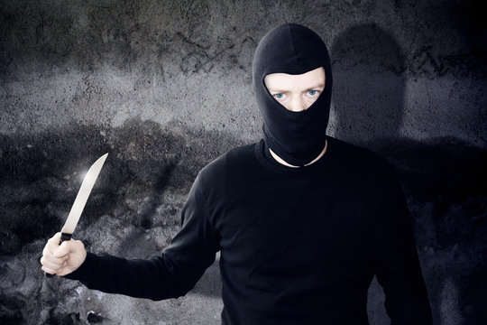 「Erstechen」の画像 - 70 件の Stock 写真、ベクターおよびビデオ | Adobe Stock