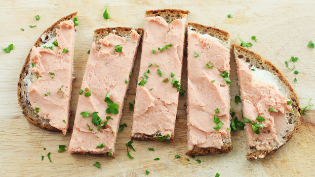 Wurstbrot 이미지 – 찾아보기 1,169 스톡 사진, 벡터 및 비디오 | Adobe Stock