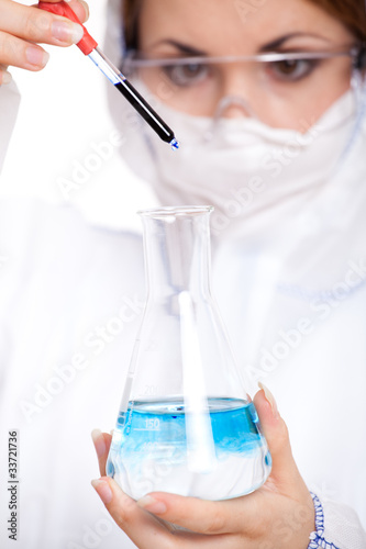 "Laborantin bei der Arbeit" Stock photo and royalty-free images on ...