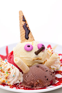 Kindereisbecher Images – Browse 22 Stock Photos, Vectors, and Video ...