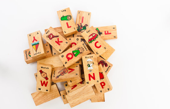 Pazzel 이미지 – 찾아보기 3 스톡 사진, 벡터 및 비디오 | Adobe Stock