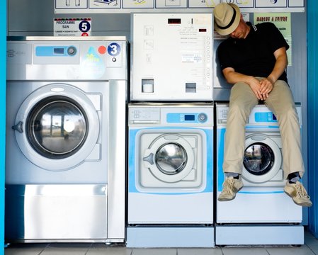 「Lavomatique」の画像 - 17 件の Stock 写真、ベクターおよびビデオ | Adobe Stock