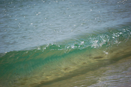 Vaguelette bilder – Bläddra bland 601 stockfoton, vektorer och videor ...