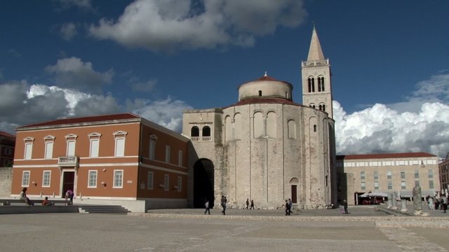 Donatus Doors Stock Videos – 2 HD & 4K Footage Clips | Adobe Stock