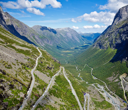 Trollstigen bilder – Bläddra bland 6,005 stockfoton, vektorer och ...