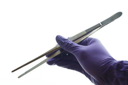 Forcep bilder – Bläddra bland 55,934 stockfoton, vektorer och videor ...