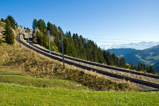 Rigibahn Bilder – Durchsuchen 844 Archivfotos, Vektorgrafiken und ...
