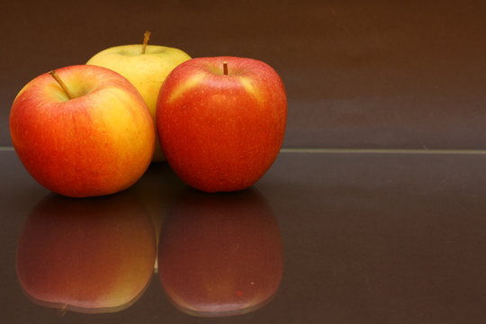 รูปภาพTafelapfel – เลือกดูภาพถ่ายสต็อก เวกเตอร์ และวิดีโอ125 | Adobe Stock