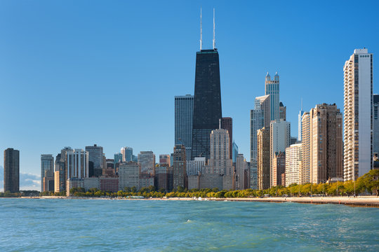 Chicago Skyline Day Bilder – Durchsuchen 14,364 Archivfotos ...