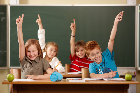 Melden Bilder – Durchsuchen 3,433 Archivfotos, Vektorgrafiken und ...