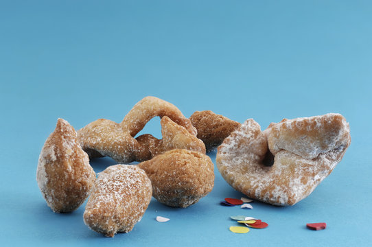 「Mutzen」の画像 - 200 件の Stock 写真、ベクターおよびビデオ | Adobe Stock