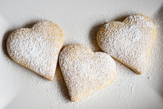 รูปภาพBiscotto – เลือกดูภาพถ่ายสต็อก เวกเตอร์ และวิดีโอ26,064 | Adobe Stock