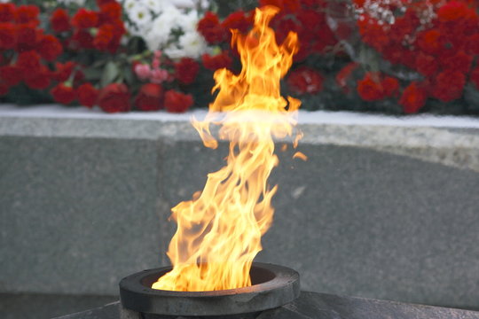 "Eternal Flame" Images – Browse 5,767 Stock Photos, Vectors, and Video ...