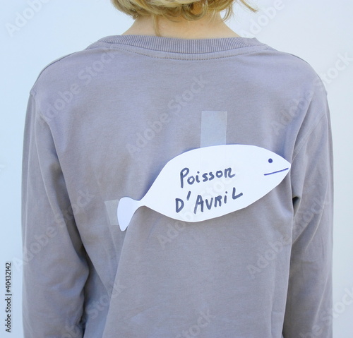"poisson d'avril dans le dos" photo libre de droits sur la banque d ...