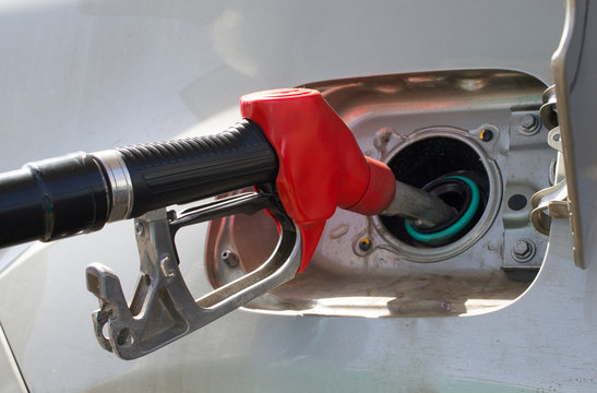 Benzine bilder – Bläddra bland 45,570 stockfoton, vektorer och videor ...