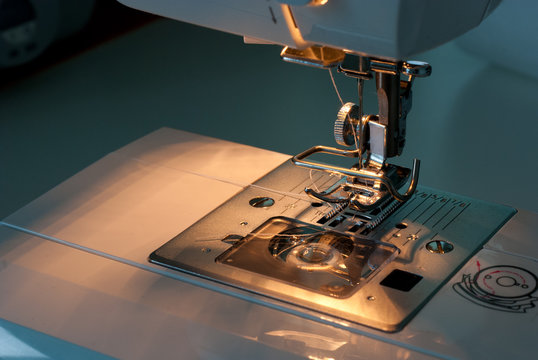 Cucitrice Images – Browse 81 Stock Photos, Vectors, and Video | Adobe Stock