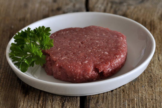 Imágenes de Rindergehacktes: descubre bancos de fotos, ilustraciones ...