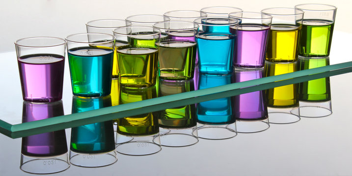 Chemiekalien Bilder – Durchsuchen 157 Archivfotos, Vektorgrafiken und ...