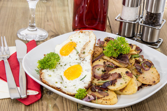 Chippy Images – Browse 11,955 Stock Photos, Vectors, and Video | Adobe ...