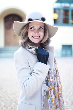 Markenklamotten Bilder – Durchsuchen 107 Archivfotos, Vektorgrafiken ...