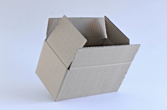 Pappkarton Bilder – Durchsuchen 5,925 Archivfotos, Vektorgrafiken und ...