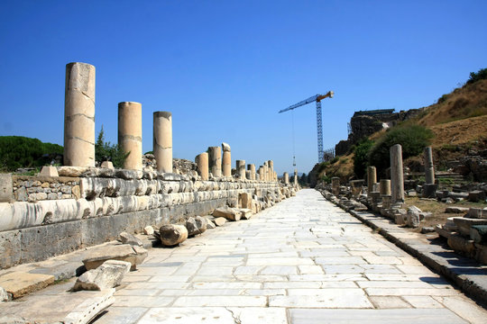 「Efez」の写真素材 | 285件の無料イラスト画像 | Adobe Stock