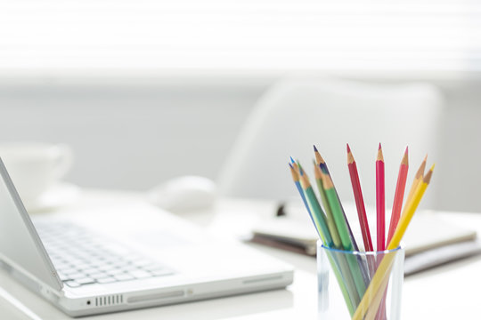 「鉛筆」の画像 - 2,090,962 件の Stock 写真、ベクターおよびビデオ | Adobe Stock