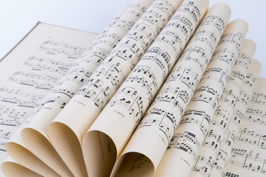 รูปภาพ"Spartito Musicale" – เลือกดูภาพถ่ายสต็อก เวกเตอร์ และวิดีโอ305 ...