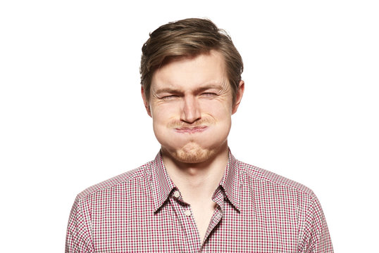 Wincing Bilder – Durchsuchen 7,360 Archivfotos, Vektorgrafiken und ...