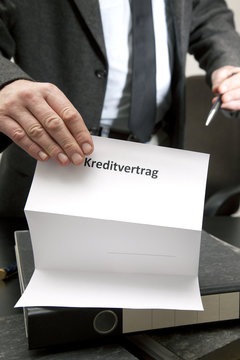 Kreditvertrag Images – Browse 872 Stock Photos, Vectors, and Video ...