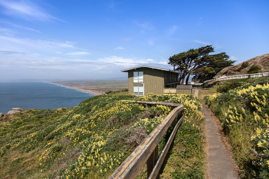 รูปภาพTuling – เลือกดูภาพถ่ายสต็อก เวกเตอร์ และวิดีโอ3,015 | Adobe Stock