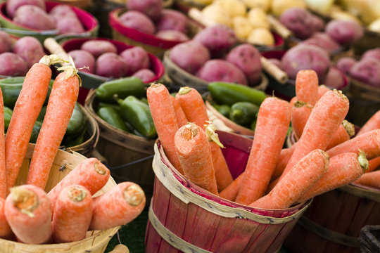 "Fresh Produce" Images – Browse 10,200 Stock Photos, Vectors, and Video ...