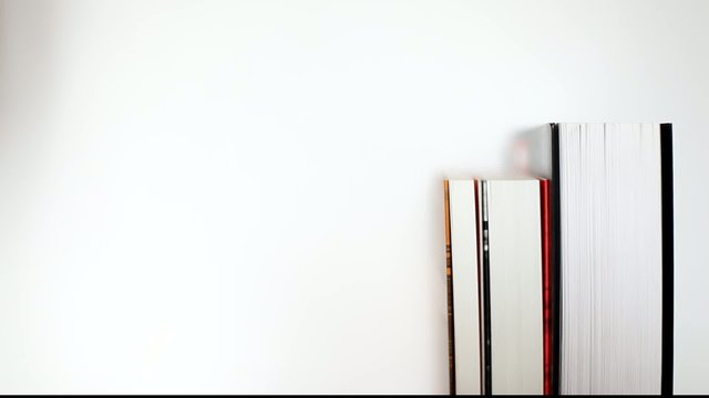 Libri Images – Browse 11,447 Stock Photos, Vectors, and Video | Adobe Stock