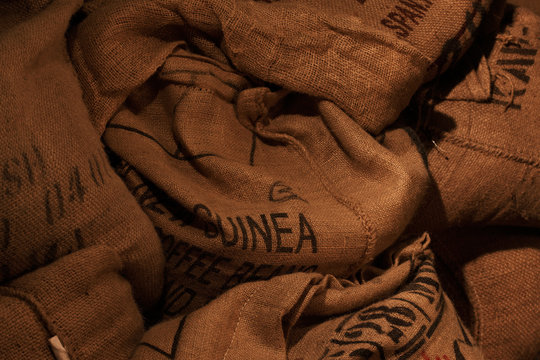 「Gunnysack」の画像 - 36,650 件の Stock 写真、ベクターおよびビデオ | Adobe Stock