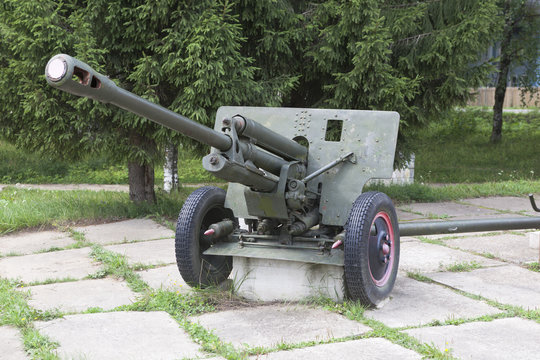 Zis-3 Images – Browse 59 Stock Photos, Vectors, and Video | Adobe Stock