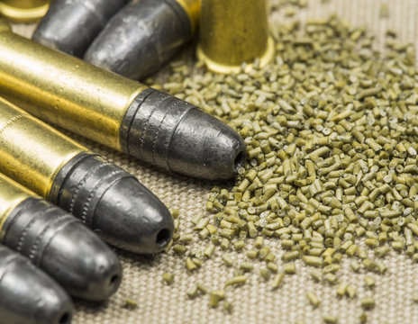 รูปภาพBallistite – เลือกดูภาพถ่ายสต็อก เวกเตอร์ และวิดีโอ202 | Adobe Stock