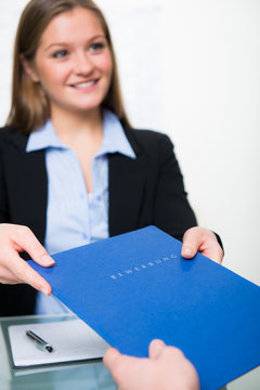 Entgegennehmen Images – Browse 150 Stock Photos, Vectors, and Video ...