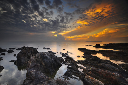 「Pandak」の写真素材 | 940件の無料イラスト画像 | Adobe Stock