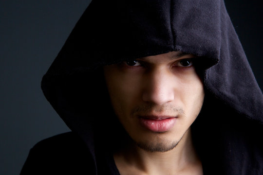 Mysterious Handsome Man Images – Browse 9,109 Stock Photos, Vectors ...