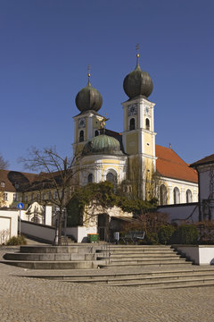 Metten 이미지 – 찾아보기 326 스톡 사진, 벡터 및 비디오 | Adobe Stock