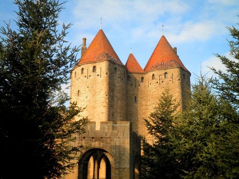 "Gate Towers" Images – Browse 4,561 Stock Photos, Vectors, and Video ...