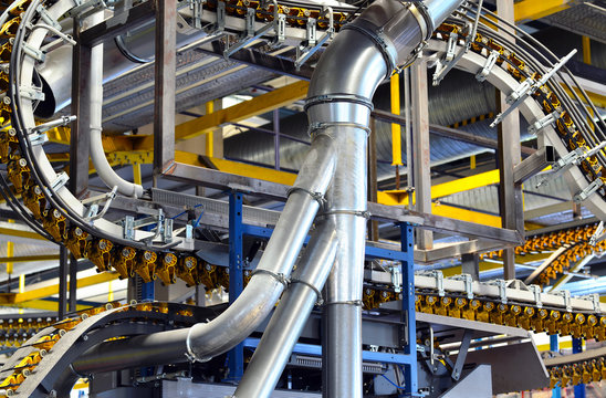 Fertigungstechnik bilder – Bläddra bland 426 stockfoton, vektorer och videor | Adobe Stock