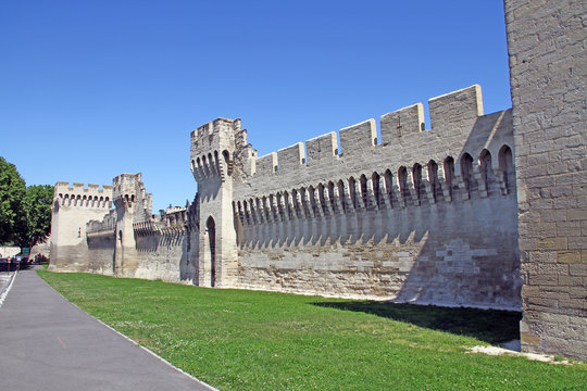 Remparts Bilder – Durchsuchen 27,336 Archivfotos, Vektorgrafiken und ...