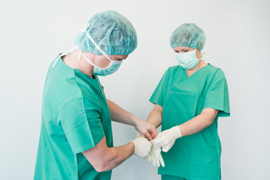 28 BEST Surgon IMAGES, STOCK PHOTOS & VECTORS | Adobe Stock