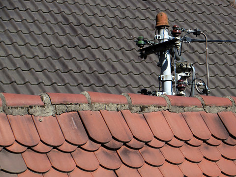 Dachfirst bilder – Bläddra bland 845 stockfoton, vektorer och videor ...