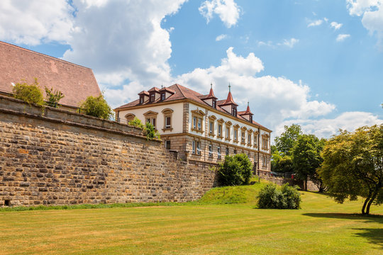 「Courd」の写真素材 | 29件の無料イラスト画像 | Adobe Stock