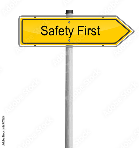 "Schild safety first" Stockfotos und lizenzfreie Vektoren auf Fotolia ...