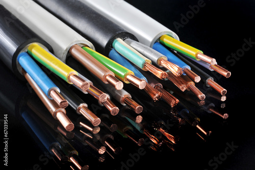 "Stromkabel" Stockfotos und lizenzfreie Bilder auf Fotolia.com - Bild ...