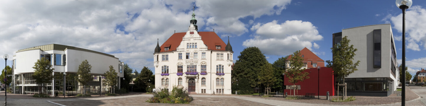 Trossingen bilder – Bläddra bland 63 stockfoton, vektorer och videor ...