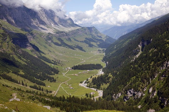 「Klausenpass」の写真素材 | 1,340件の無料イラスト画像 | Adobe Stock